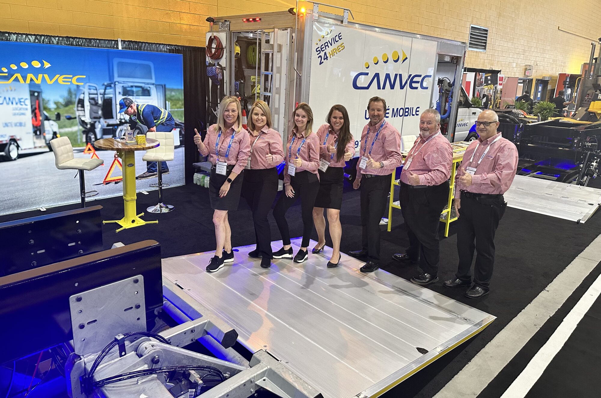 Location Canvec | Location semi-remorque & camions au Québec